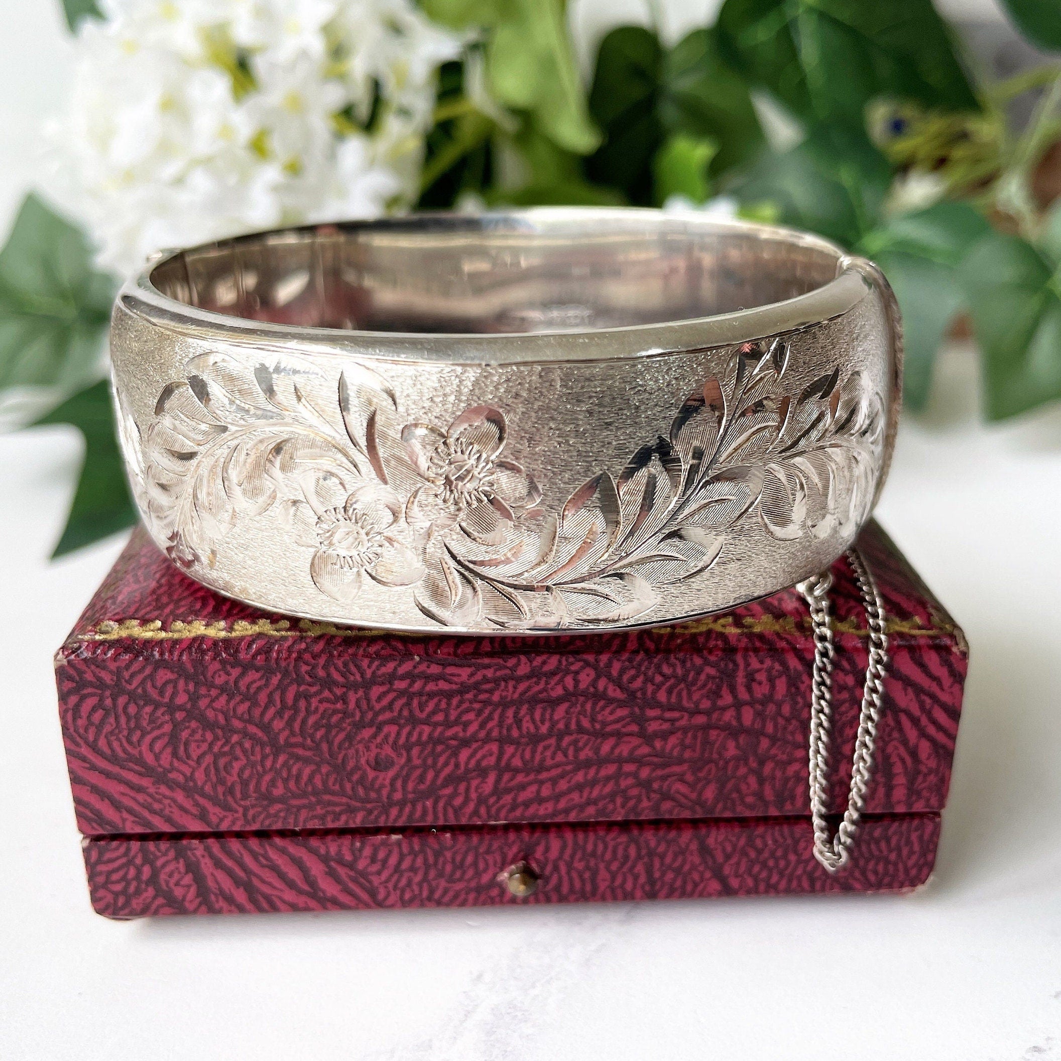 Vintage Harrods of London Sterling Silver Hinged Bangle – Mercy Madge